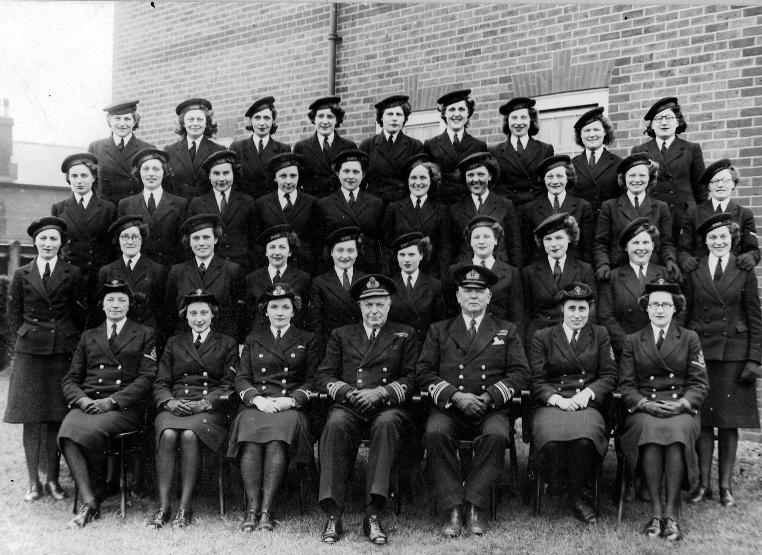 WWII Wren Receives Medals - Association of Wrens